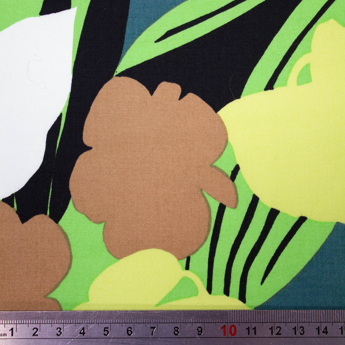Theoren Green Leaf Print Cotton Poplin | THE FABRIC SALES